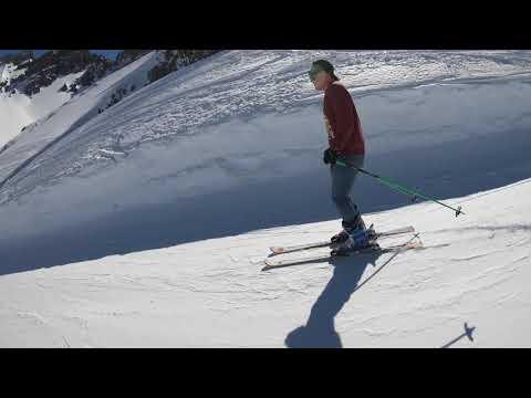 Skiing alpine basic position - YouTube