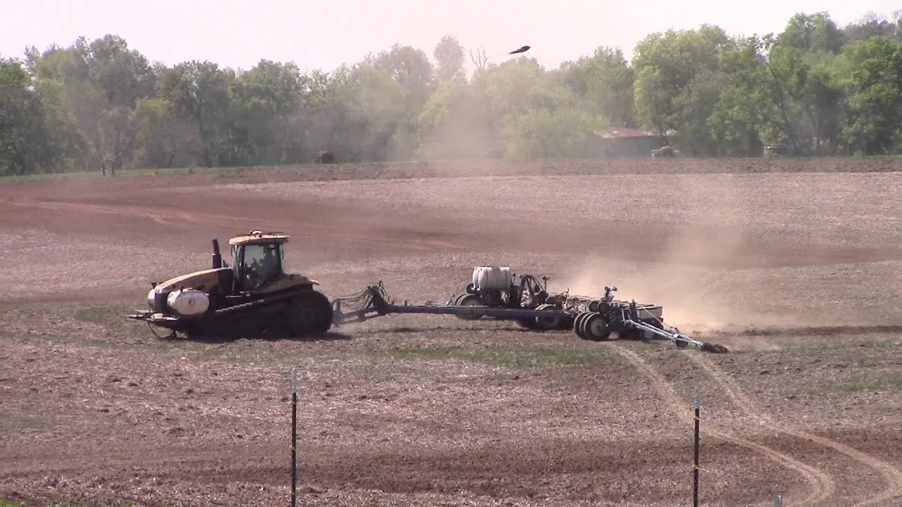 Challenger MT855B Tractor Setting a GPS AB Line - YouTube