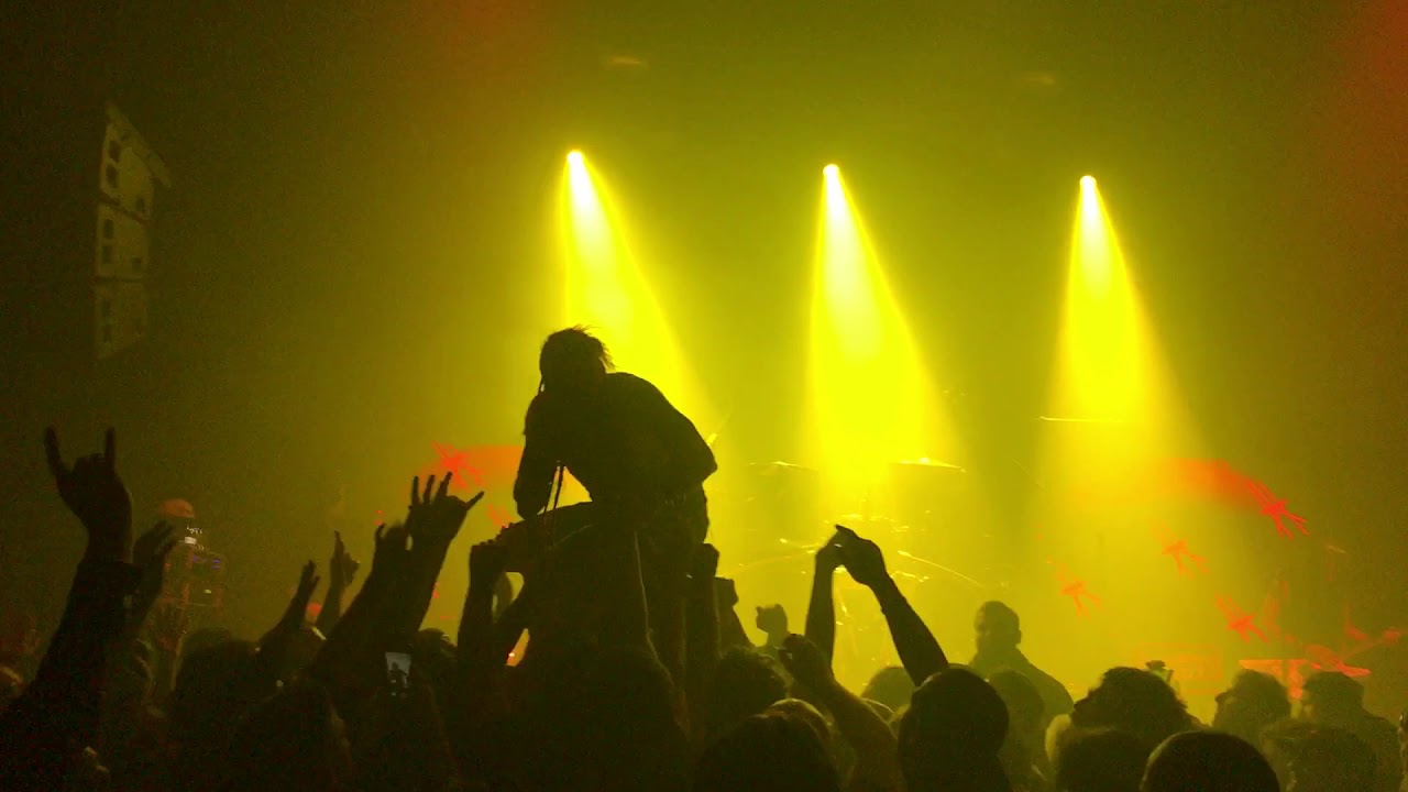 Hellyeah - Black Flag Army (Vancouver December 2019) - YouTube