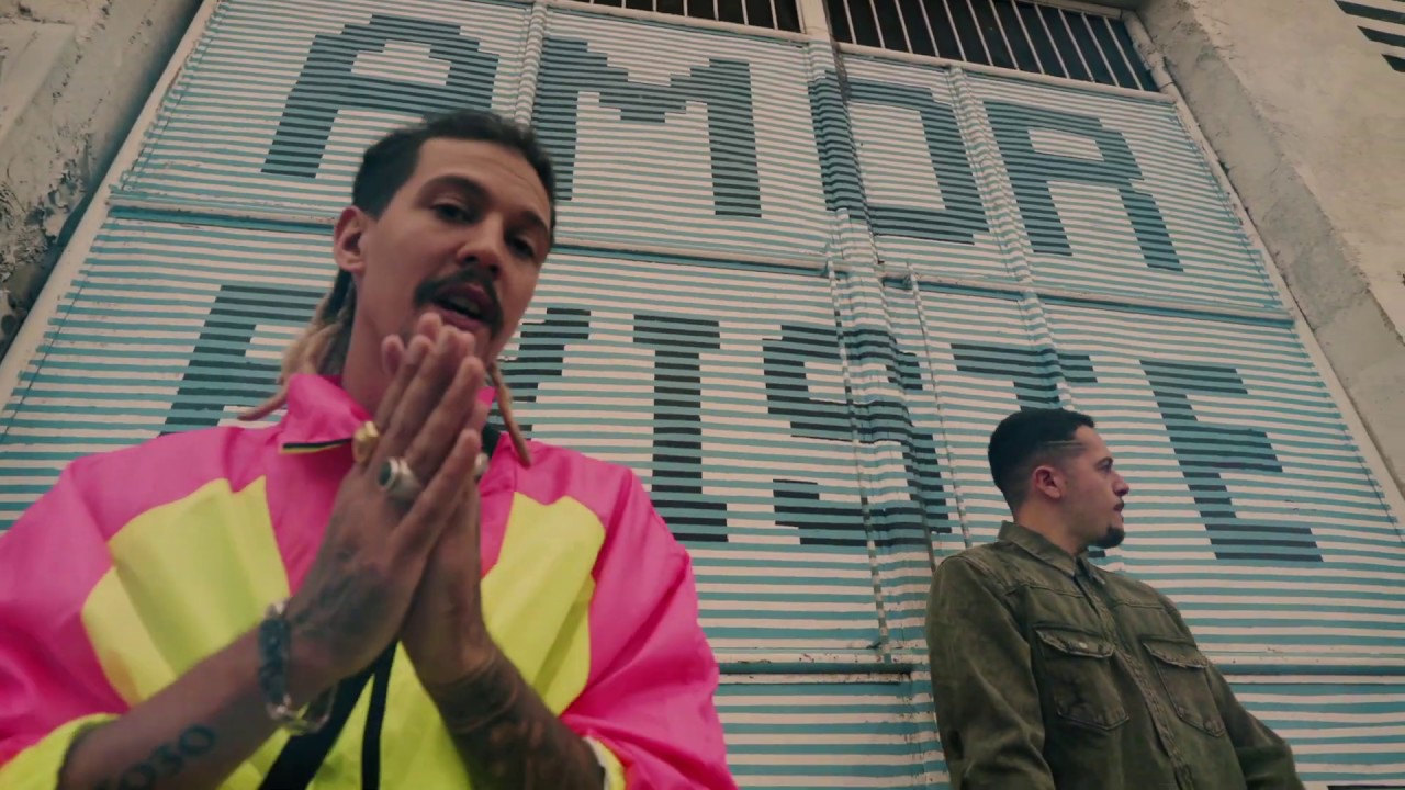 Young Ash e 3030 (prod. Ruxell) - Talkin About Me (Official Music Video ...