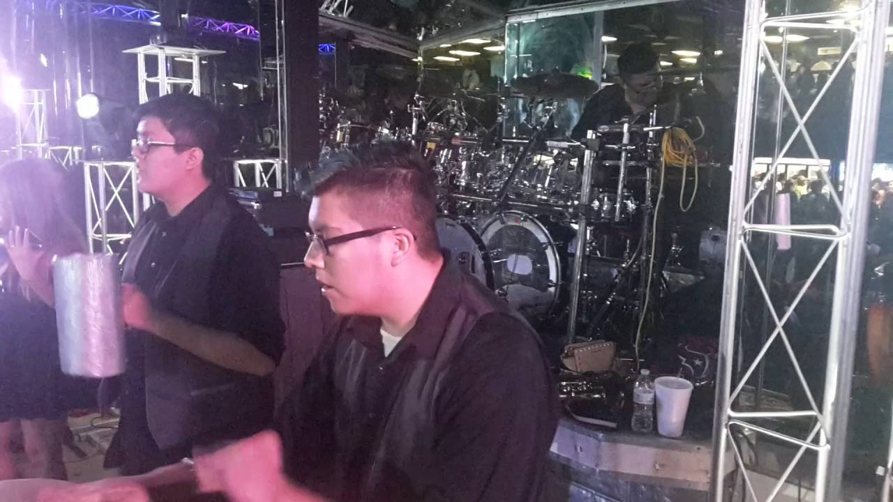 Cumbia colombiana, en la pulga del 59 - YouTube