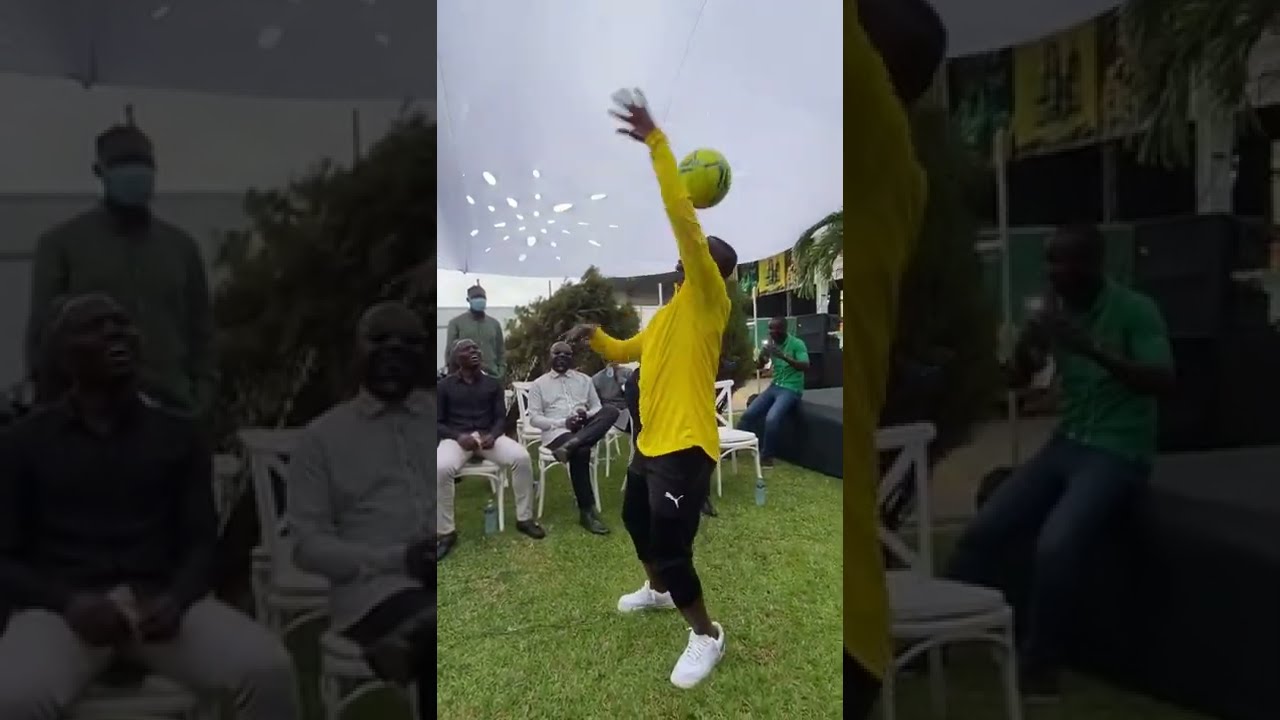 Incredible football skills display by Ex Ghana🇬🇭 footballer Awudu ...