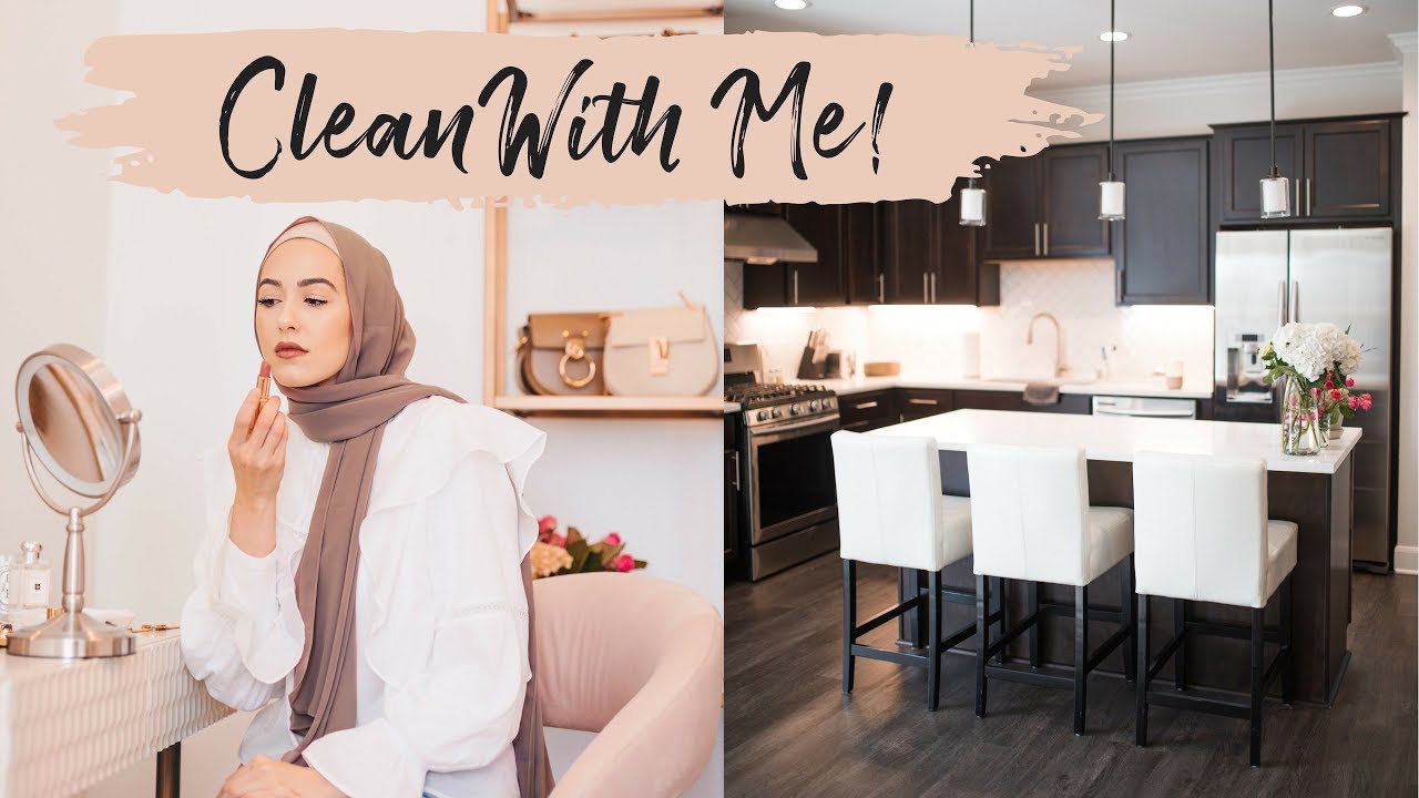 Clean With Me! | How I Wash My Hijabs - YouTube