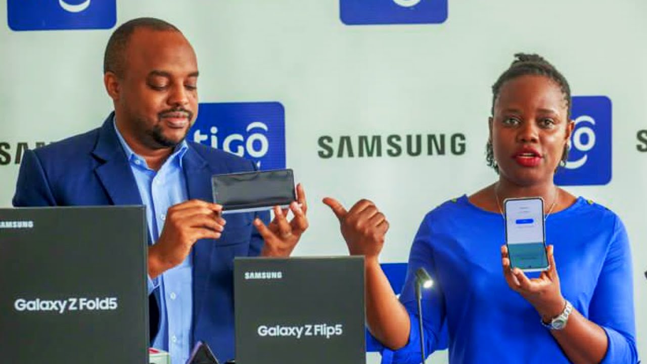 MAAJABU YA SIMU ZA Galaxy Z Flip 5 na Galaxy Z Fold 5 , SIMU MPYA ...