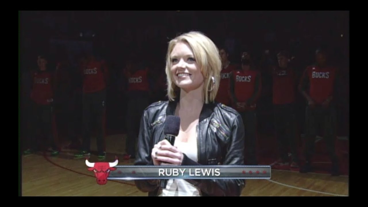 Ruby Lewis - Star Spangled Banner- Chicago Bulls Game - YouTube