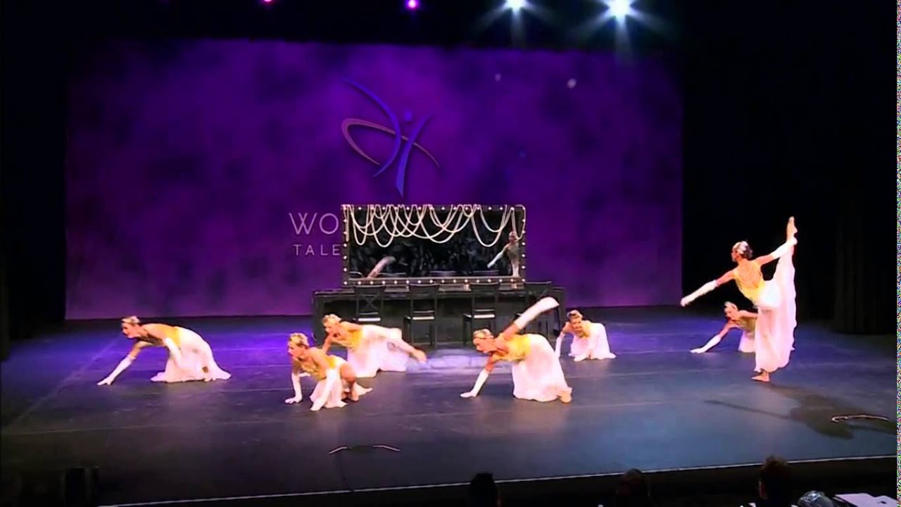 Dance Moms - Passing Through Time (S5, E15) - YouTube