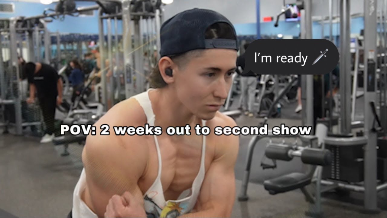HITTING CHEST 2 WEEKS OUT TO SECOND SHOW - YouTube