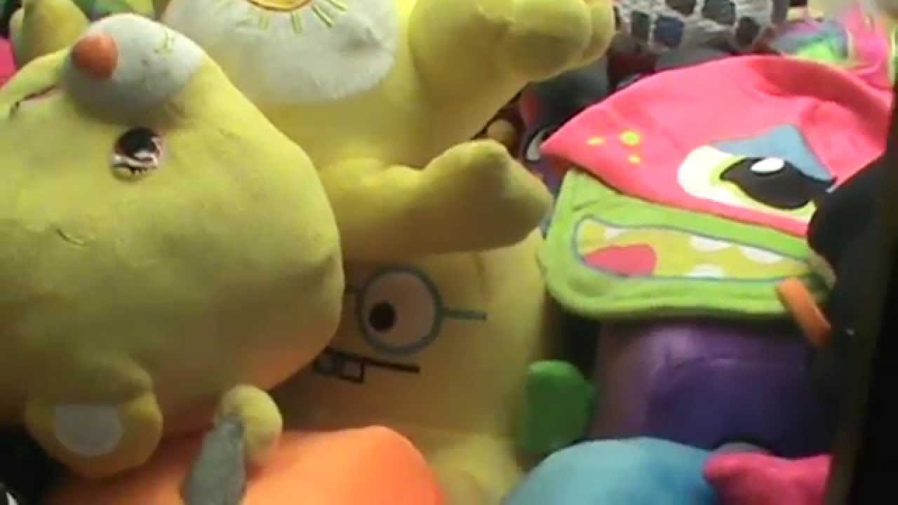 Winning a Care Bear from the Claw Machine! - YouTube