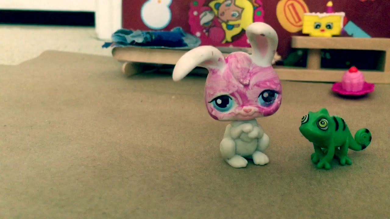 LPS: Road Trip Disaster - YouTube