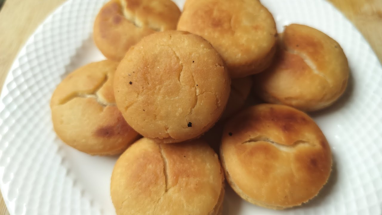 Maida Biscuits Recipe | Easy and Simple homemade biscuits | Saritha's ...