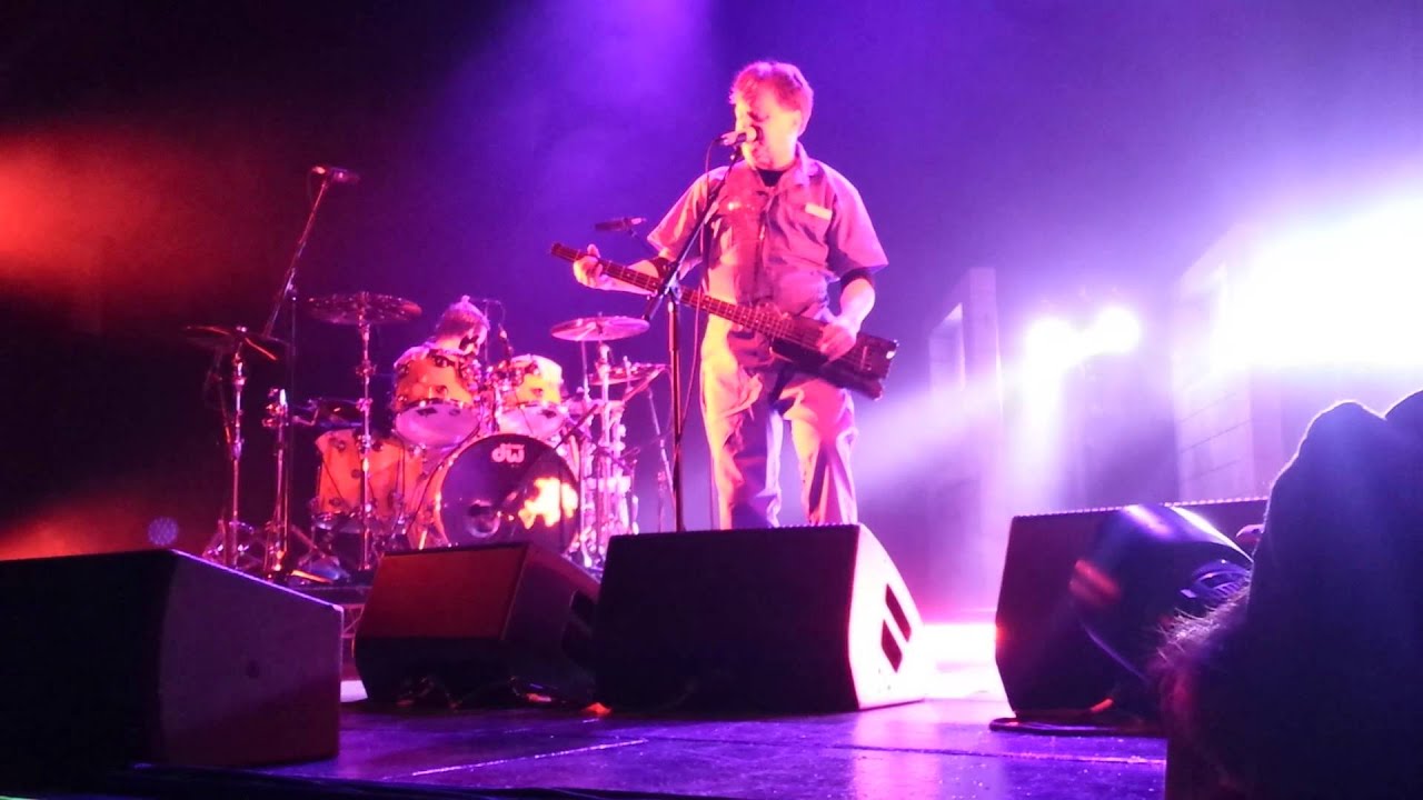 DEVO Be Stiff live Hardcore tour @ The Wiltern Los Angeles 06/29/14 ...