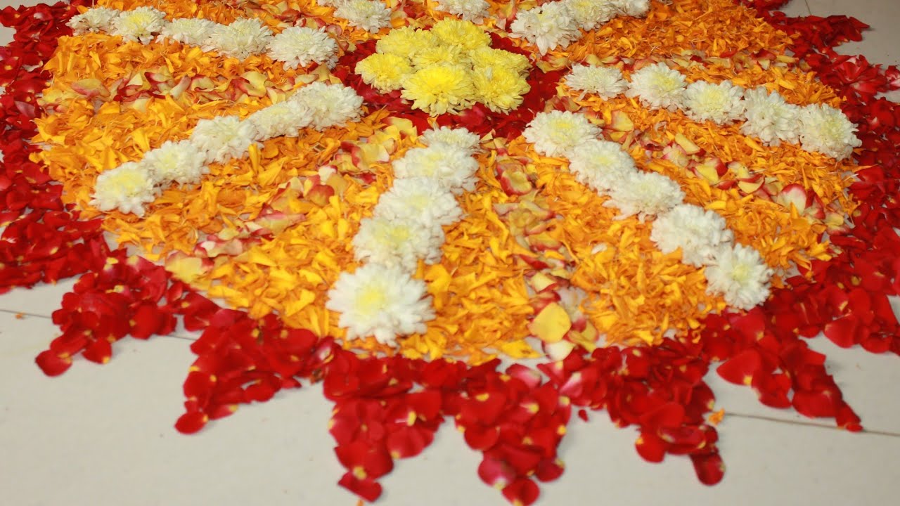 Janmastami special chakra shaped Rangoli/Mood refreshing rangoli - YouTube