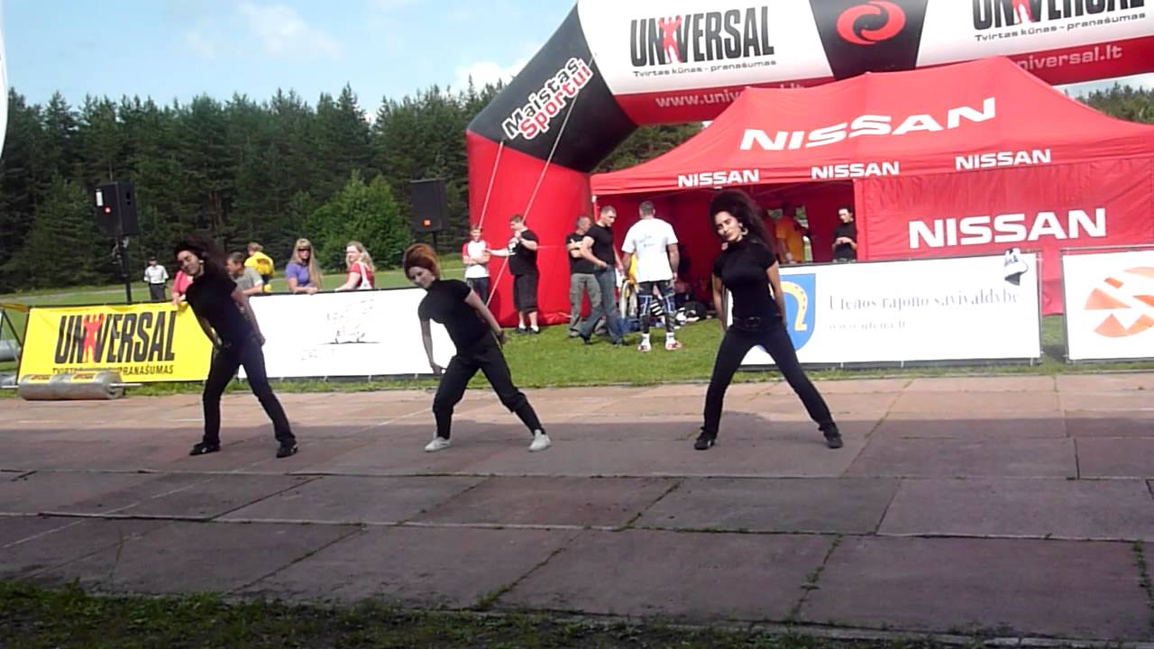 Tandemus. Bleeding love. "Trijų gyvenimų istorija" . Galiūnai - YouTube