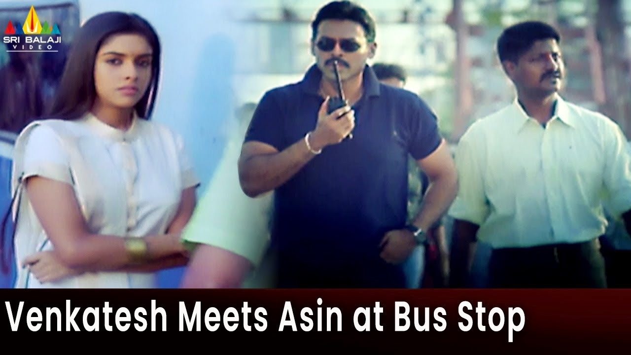 Venkatesh Meets Asin at Bus Stop | Gharshana Movie | Telugu Movie ...