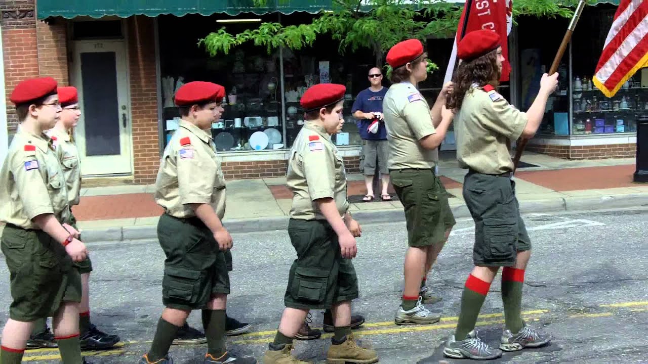 Matt marching with the Boy Scouts - YouTube