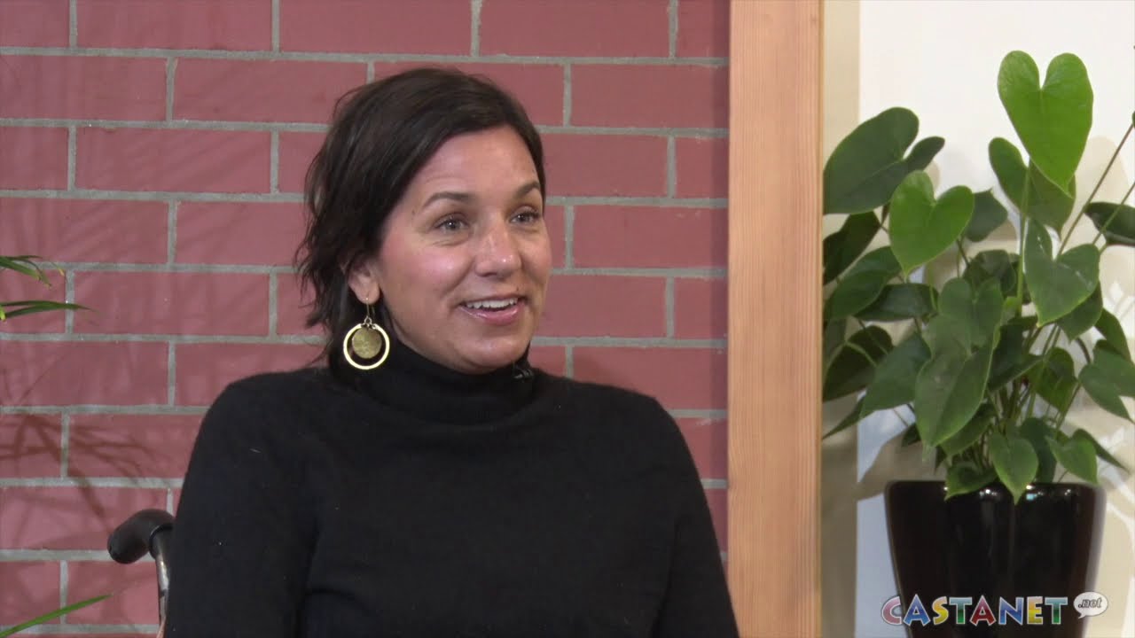 1 on one: Spring Hawes - YouTube