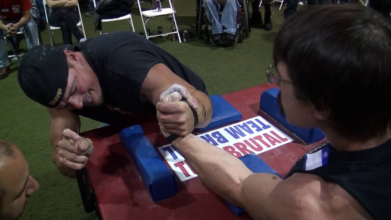 Giles Russel Vs Ray Calhoun 7 - YouTube