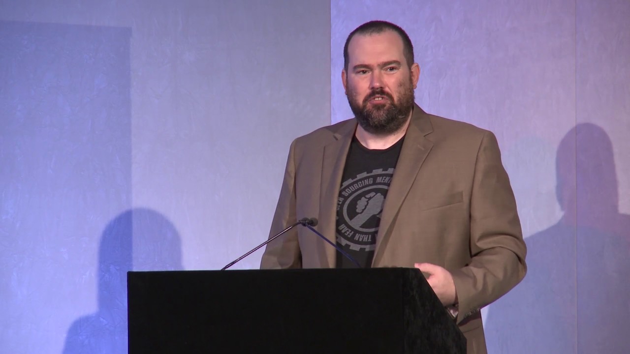 SymfonyLive London 2016 - Beau Simensen - Unglue all the things - YouTube