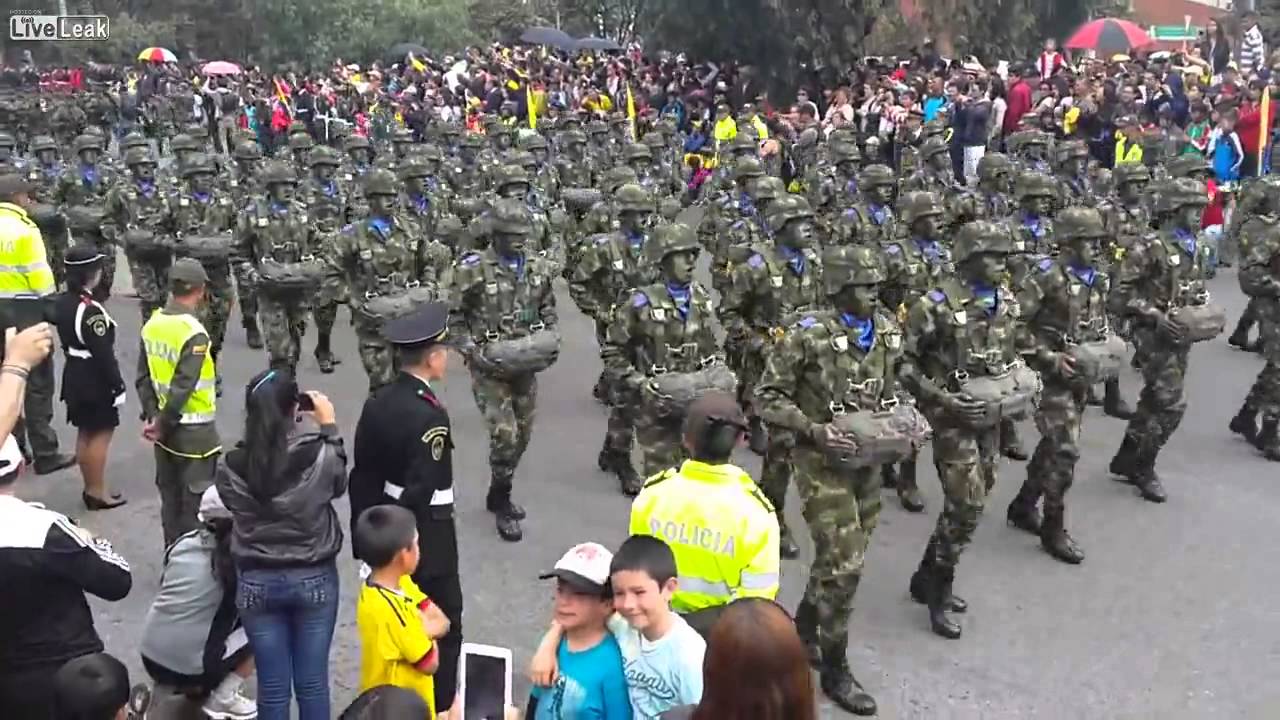 Colombian Military Parade, Independence Day, July 20 2014 - YouTube