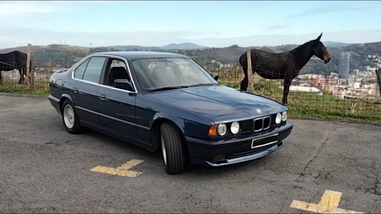 BMW E34 525i M pack 1990 m50b25 24v 192cv - YouTube