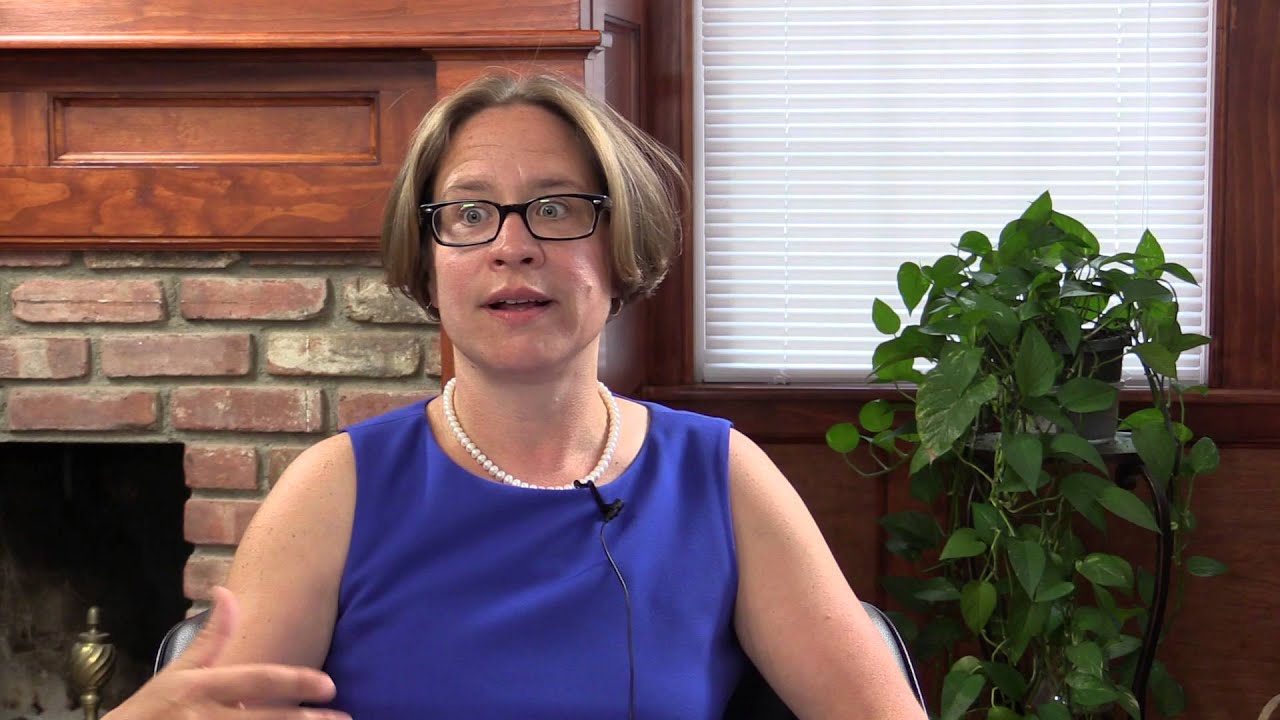 Women in the Spotlight Vicki Bixel - YouTube