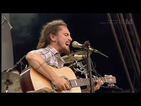 John Butler Trio - Zebra | Big Day Out 2006 - YouTube