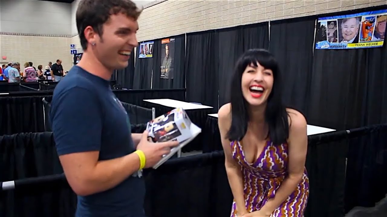 Grey Griffin (DeLisle) *voice of Azula* Interview & THOUGHTS ON NETFLIX LIVE-ACTION ADAPTATION ...