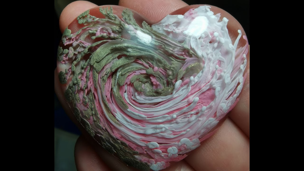 Feathering Technique using Fine Tip Bottle by Dream Dust Designs - YouTube