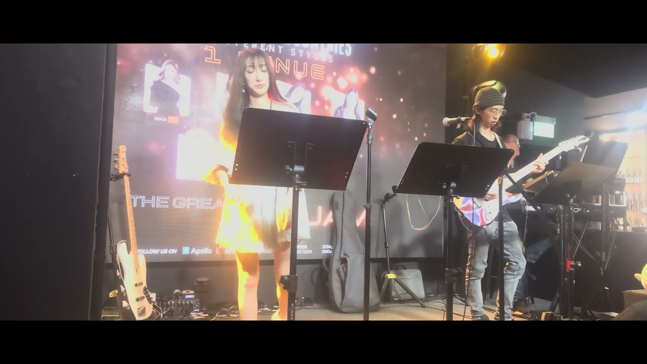 Akili Yang @akiliyang9496 - 浪子回头 performance at Apollo Live house on 30 ...