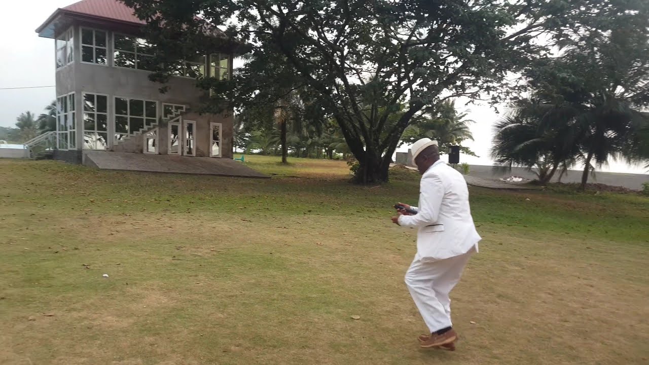 SCHOOL LIFE BY JM of Africa. MOLAND RESORT BEACH IDENAU LIMBE CAMEROON ...