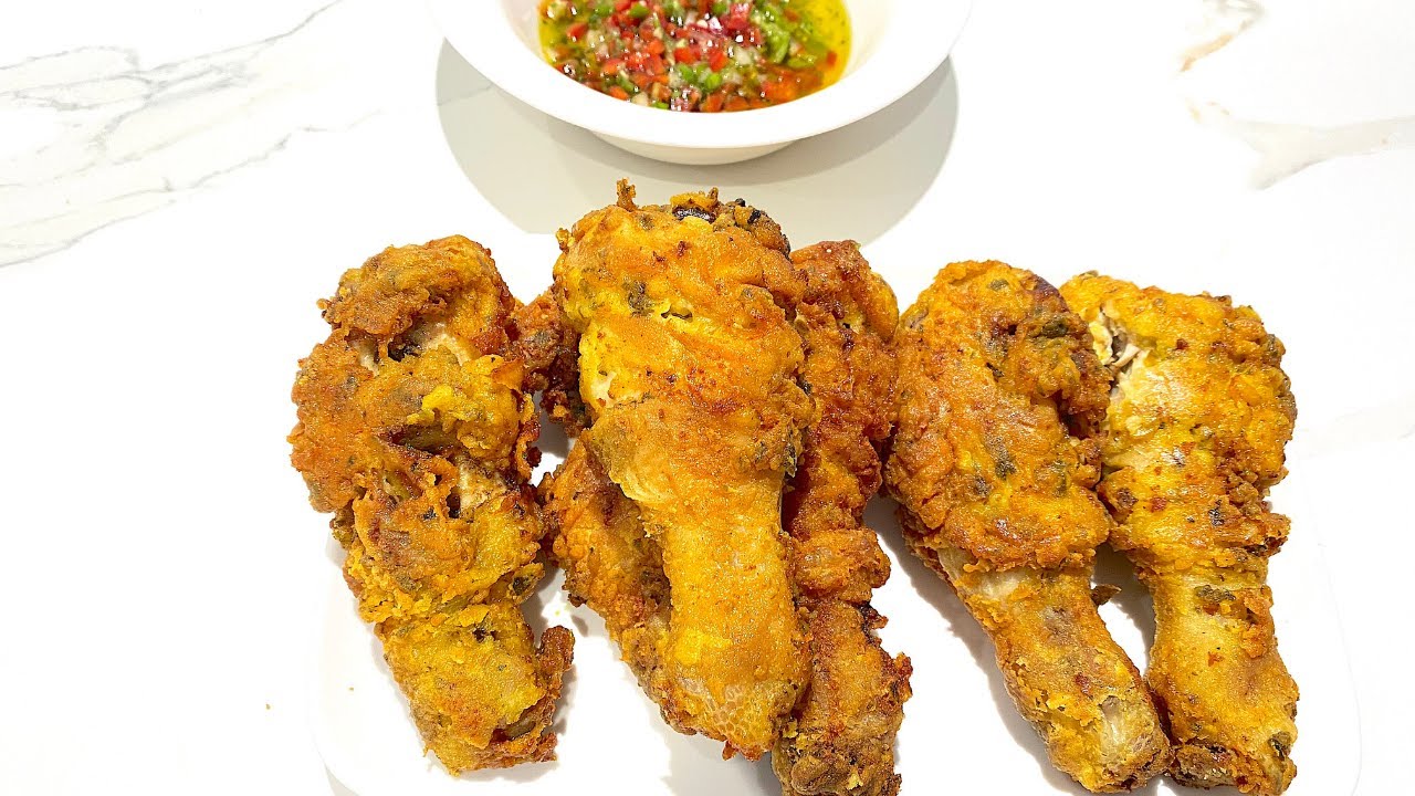 PILONS DE POULET FRITS VIANDE CROUSTILLANTE ET BIEN FONDANTE RECETTE ...