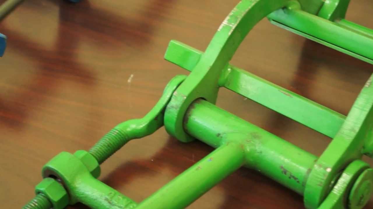 External Pipe Clamp Comparison/Evaluation - YouTube