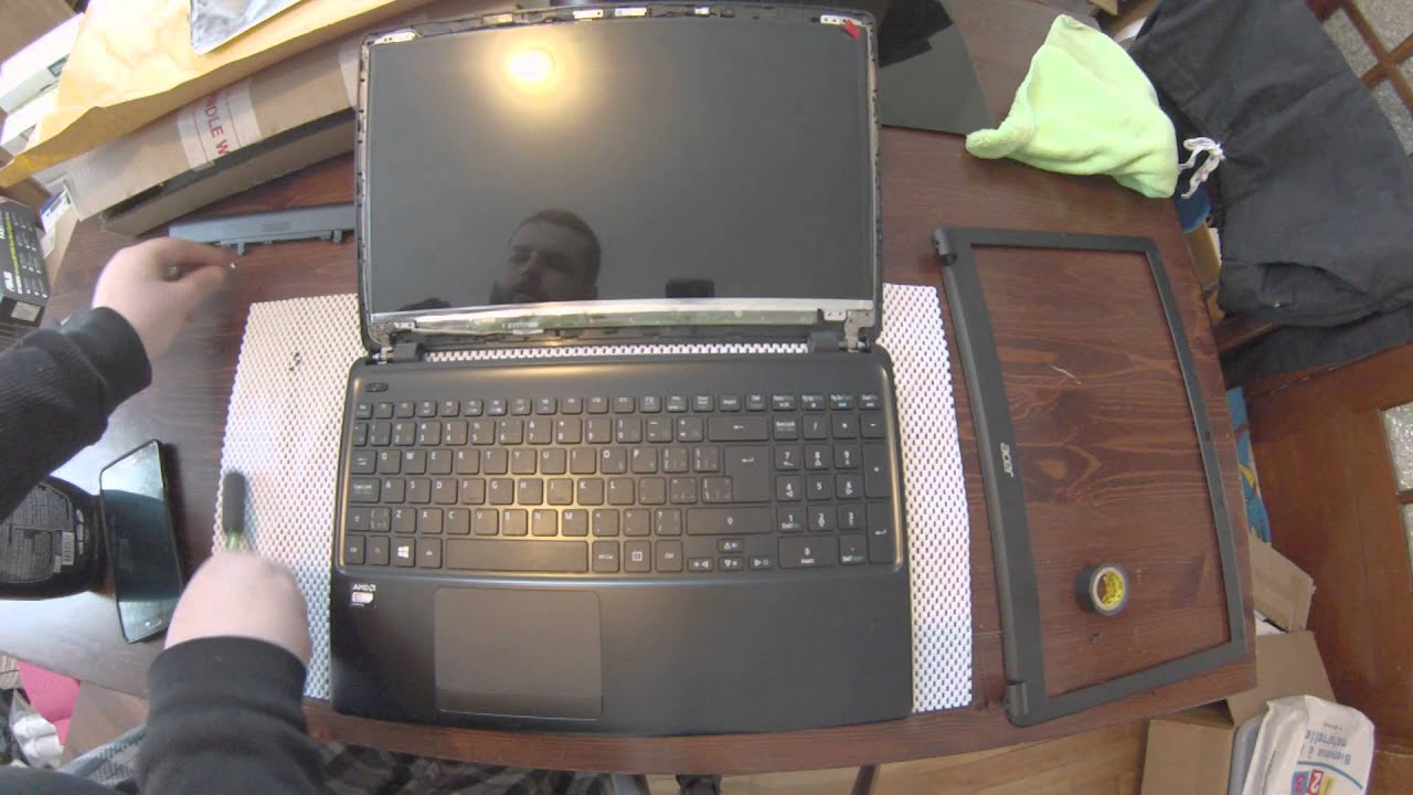Laptop screen replacement / How to replace laptop screen Acer Aspire E1 ...