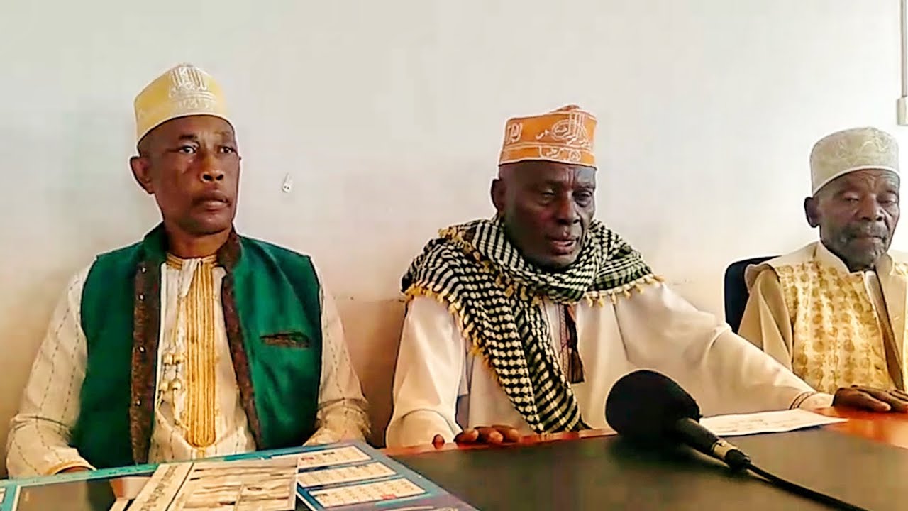 Comores : Le Mbwankuu contre le transfert de la Mairie de Chezani à ...