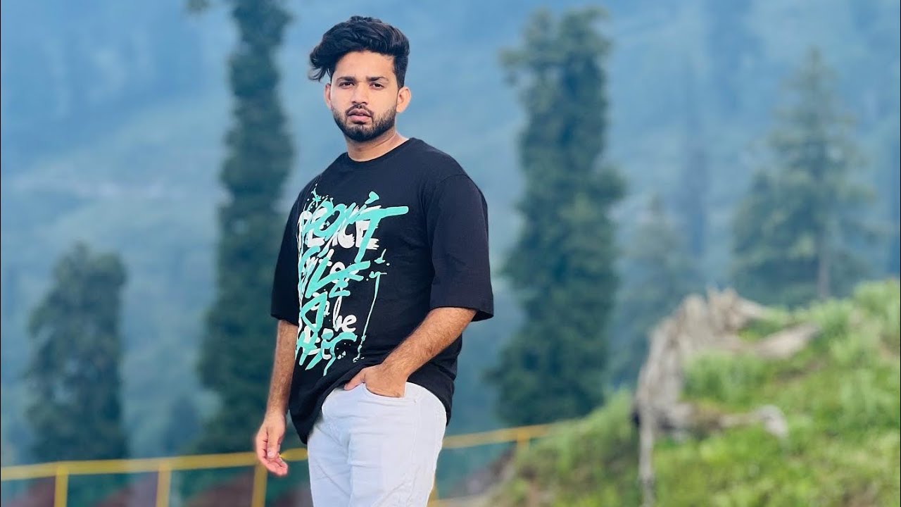 Aaj jan ni jaan tenu dena - YouTube