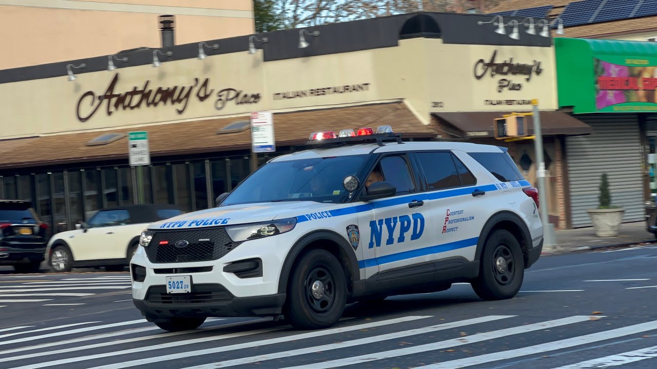 **BRAND NEW** 2020 NYPD Ford Explorer Responding on Avenue X in ...