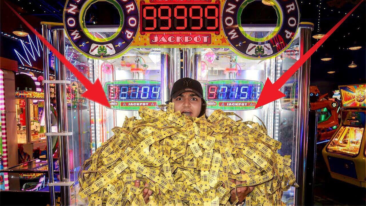 I WON THE BIGGEST MONSTER JACKPOT AT THE ARCADE! (100% JACKPOT WIN RATE ...