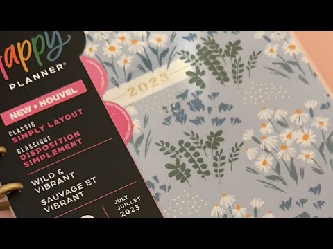 Flip through and details of the classic Simply layout Happy Planner ...