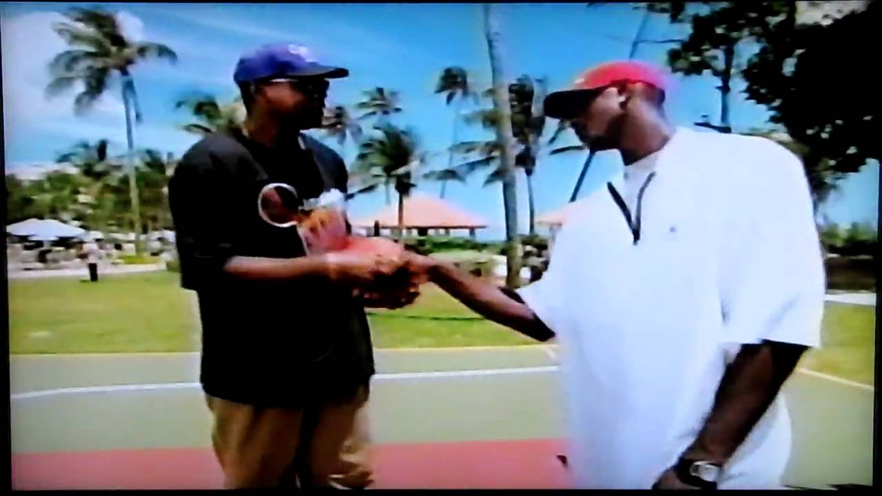 Kevin Garnett Pokes Ahmad Rashad Like Pillsbury Doughboy (July 1999 ...