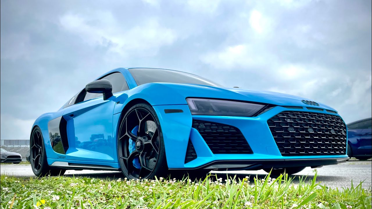 UGR Twin Turbo Audi R8 - YouTube