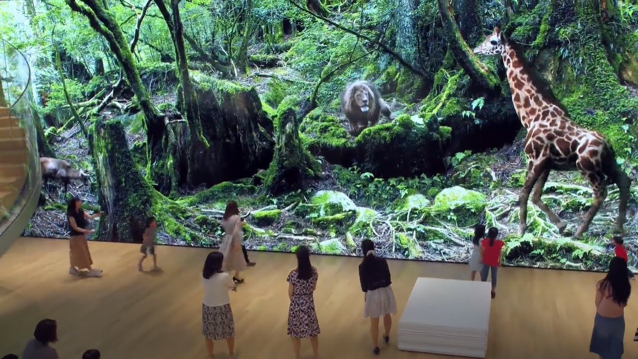 Tech Tuesday: Crystal LED Direct-view Modular Display Systems - YouTube
