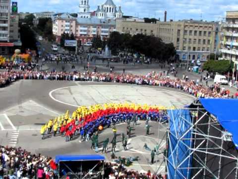 zhzh.info Майданс в Житомире. Съемка с крыши Драмтеатра - YouTube