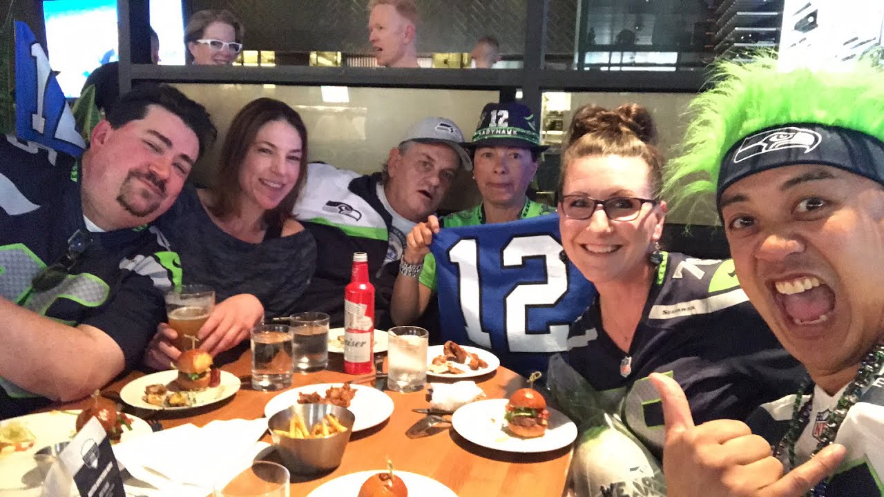 Live from the Seahawks Draft Party - YouTube