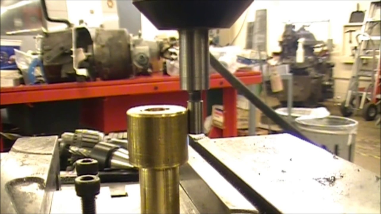 Indicating Round Parts with an Edge Finder!! - YouTube