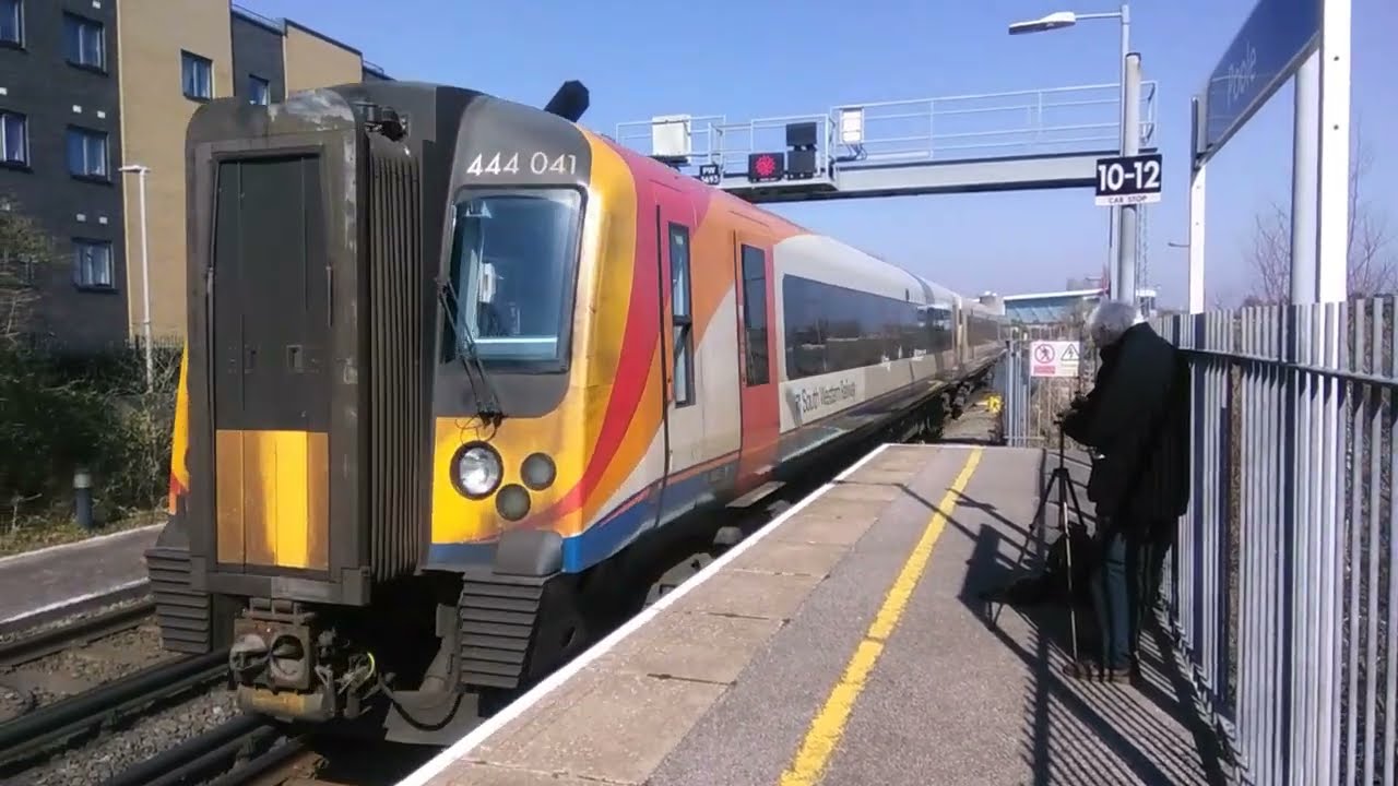 Trains Around Poole - YouTube