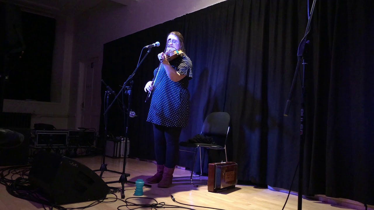 Jackie Oates - The Sweet Nightingale - YouTube