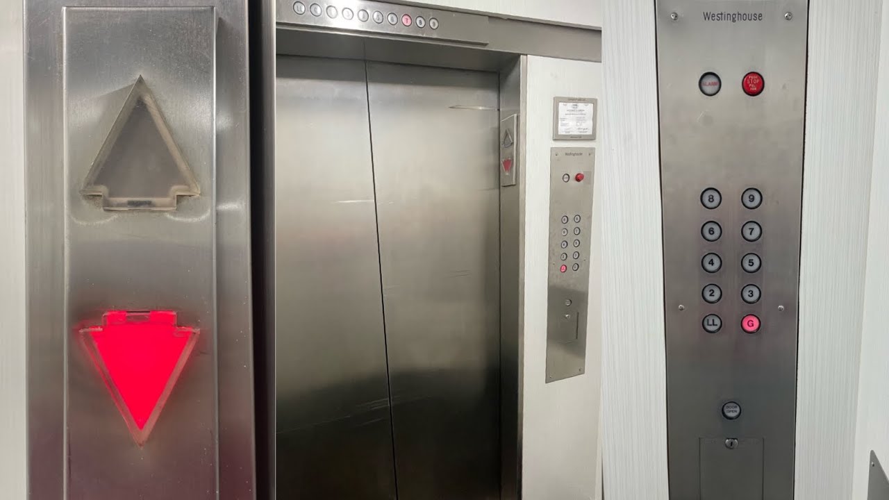 Vintage 1969 Westinghouse Elevators @ Independence Tower - Independence ...