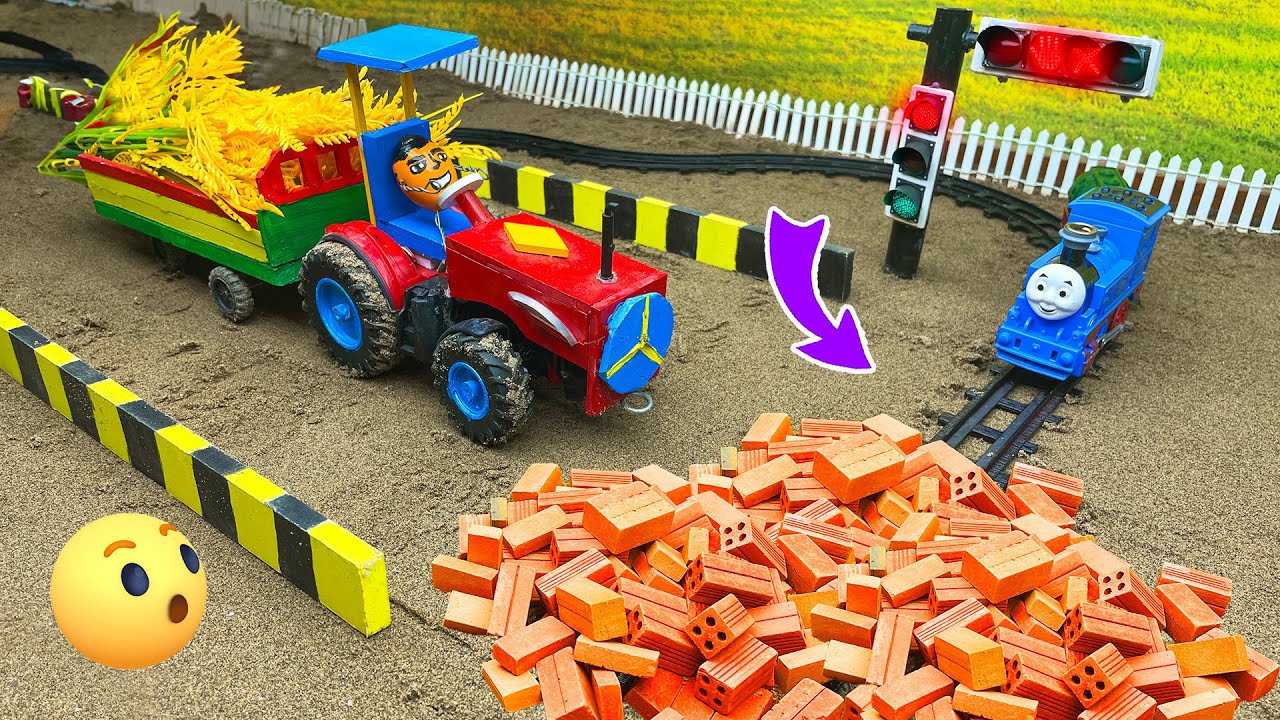 🔥 Top diy tractor making mini traffic lights for train | Diy tractor ...