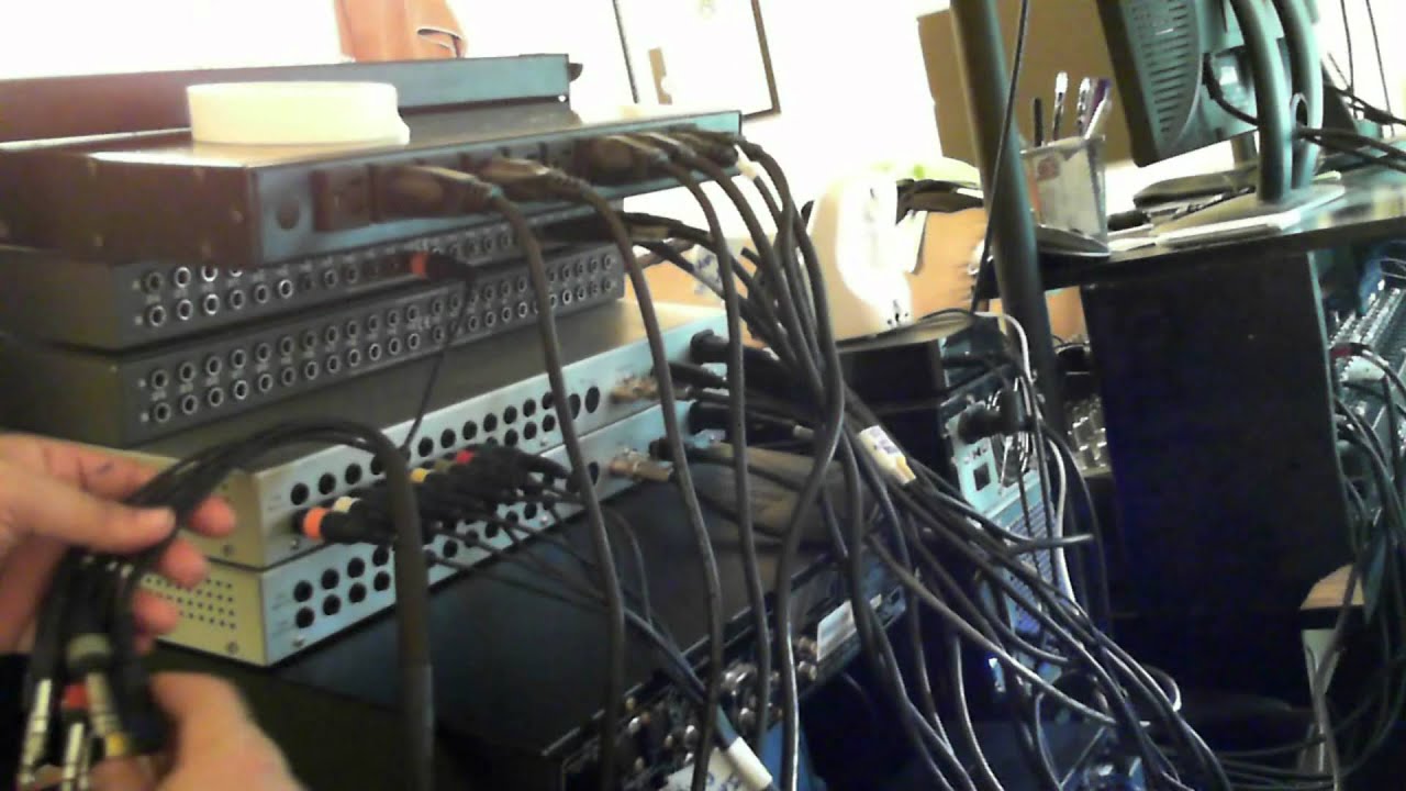 Como Conectar Tu Equipo A Un Patchbay-Parte 1 - YouTube