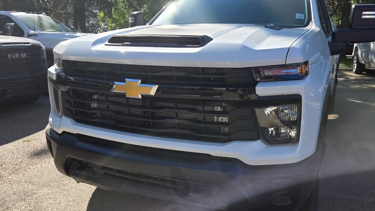 2024 Silverado 2500 Heavy Duty Alaskan with OFF-ROAD Z71 and Trailering ...